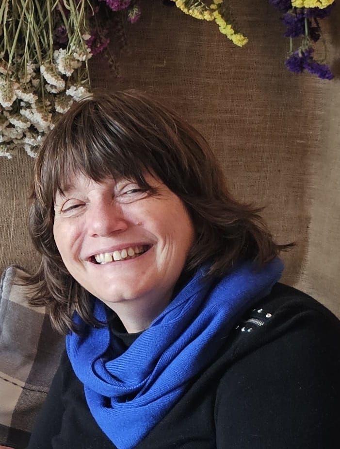 Rachel Gillard-Jones – textiles2020